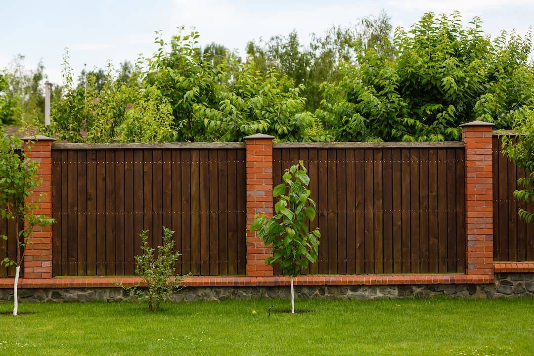 Our Guide To The Most Popular Types Of Fencing | Crownhill